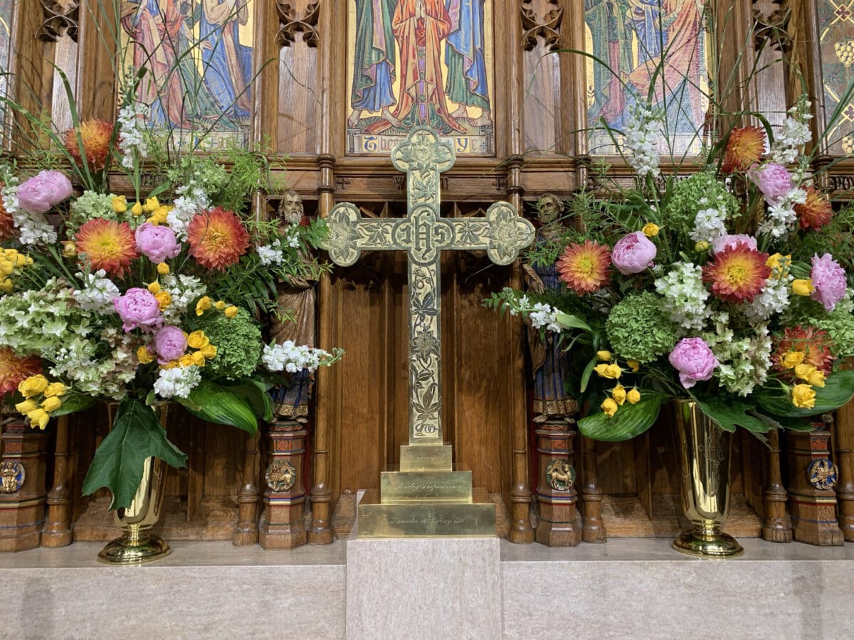 Sunday Flower Memorial Request - St. Stephen's Episcopal Church